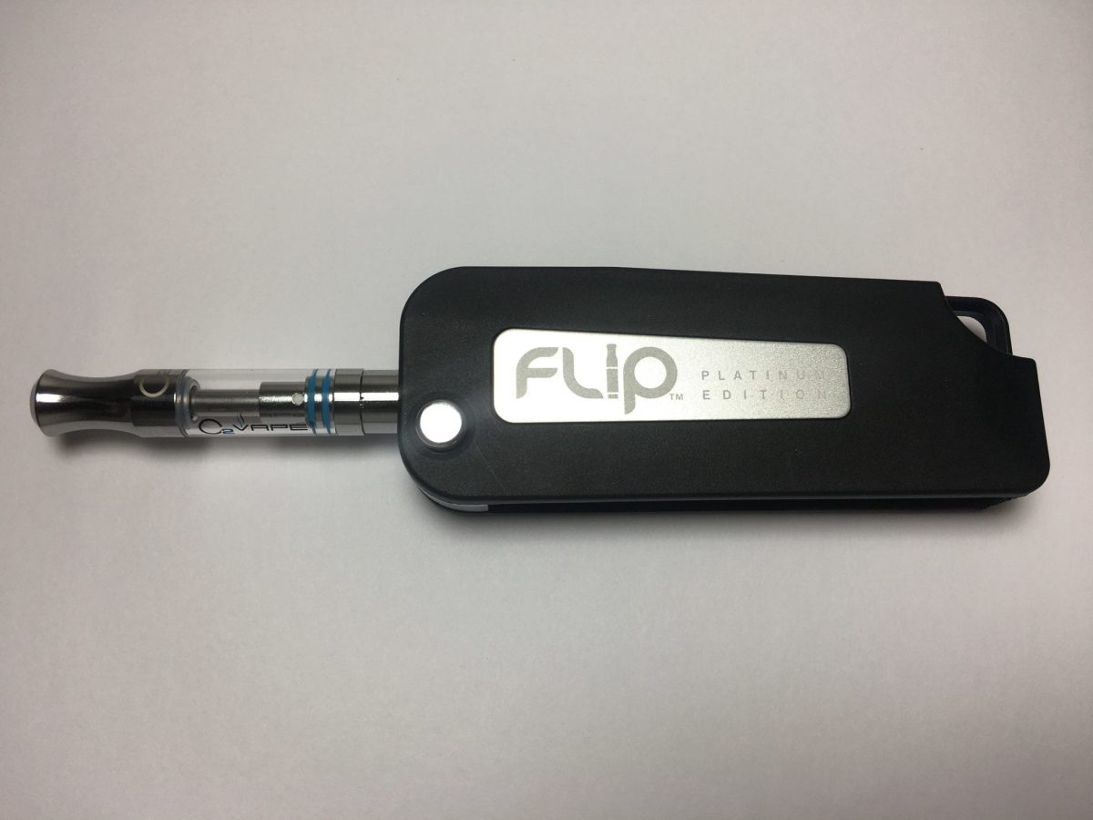 O2VAPE Flip Review - Convenient Compact Vape Pen For Prefilled Carts