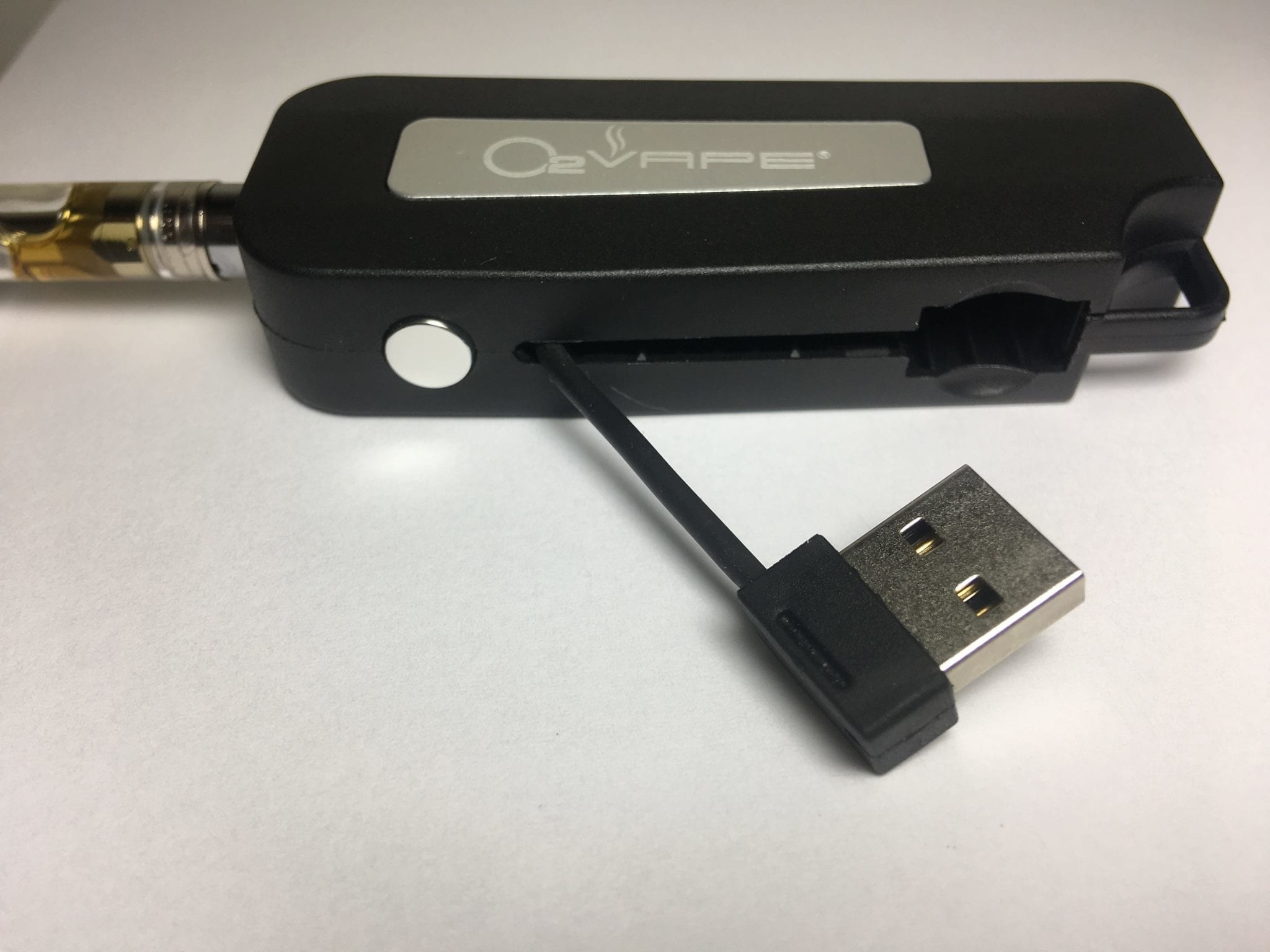 O2VAPE Flip Review - Convenient Compact Vape Pen For Prefilled Carts