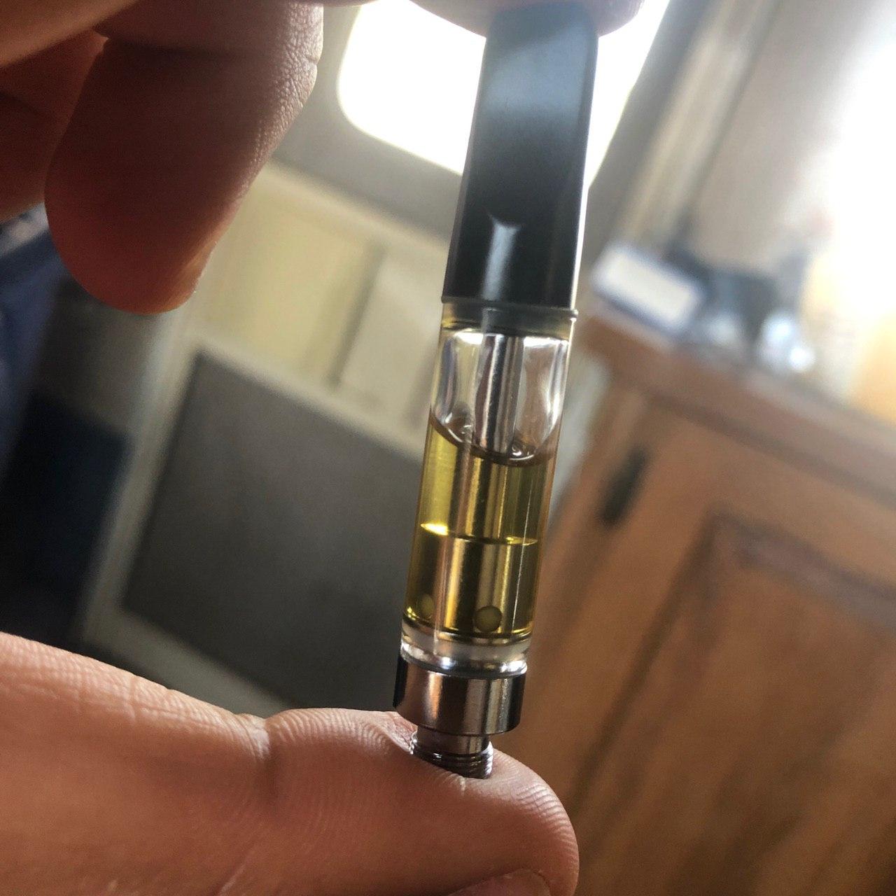 W Vapes Cartridge Review - Great CO2 Oil, Needs Updated Cartridge