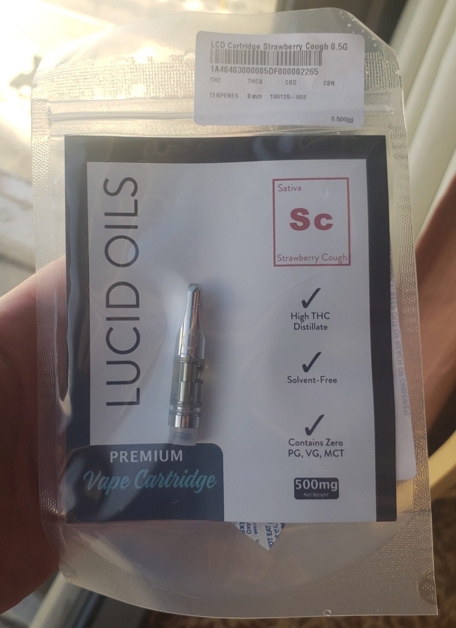 Lucid Oils Cartridge Review: Strong Oil, Big Improvement - DabConnection