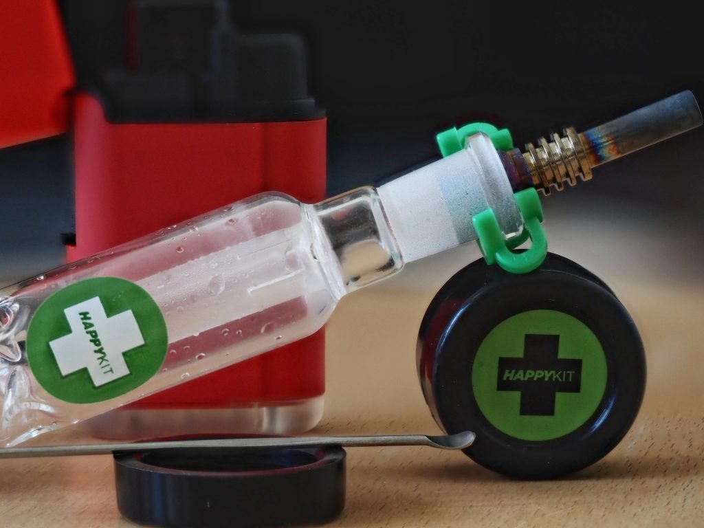 HappyKit Dab Kit Review - Efficient and Smooth