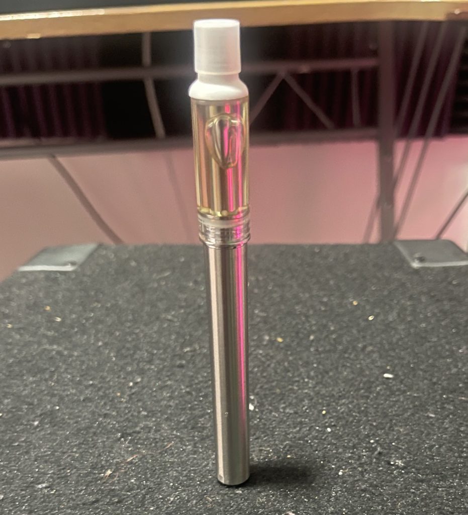 CCELL M3 Plus Battery Review - Affordable and Easy to Use