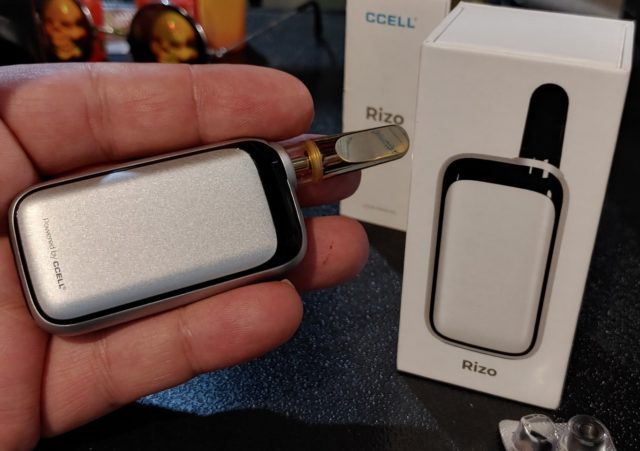 CCELL Rizo Cart Battery : Tiny and Underwhelming